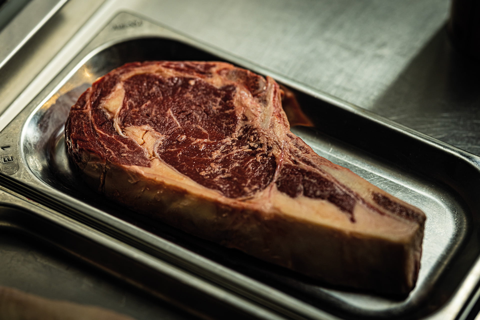 Double Dutch Beef en de kunst van dry aging - Meatstreet